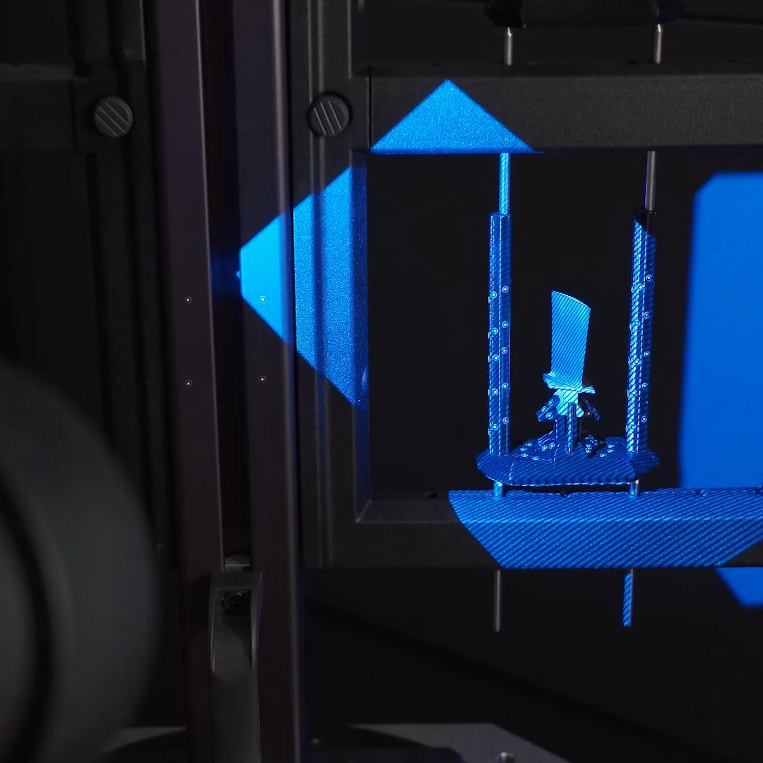 Taking aircraft engine inspection to new heights | ZEISS