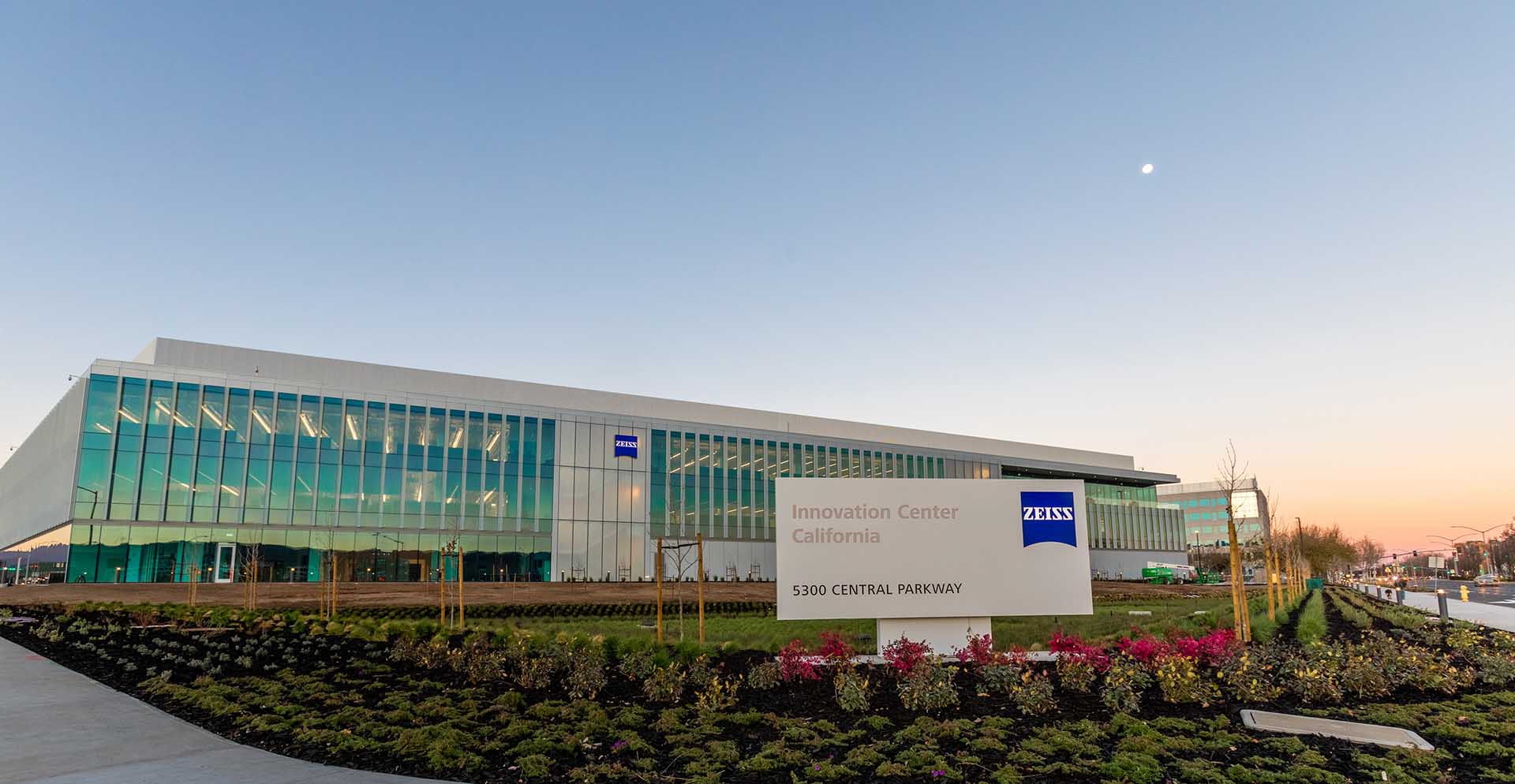 ZEISS Opens High-Tech Center to Leverage New Digital and Other Market ...